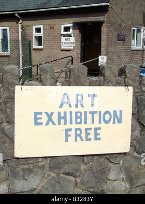 art exhibition sign notice, llanberis, north wales Stock Photo - Alamy