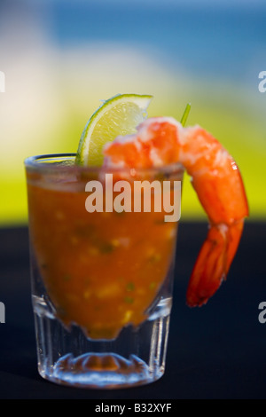 Shrimp appetizer hors d'oeuvres Stock Photo - Alamy