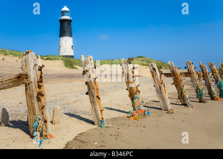 Spurn Point Beach & Lighthouse Stock Photo - Alamy