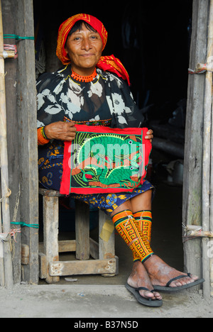 Panama Kuna Woman Indigenous Indio indios natives Native americans ...