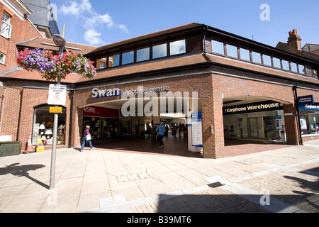 leatherhead shopping centre Stock Photo - Alamy