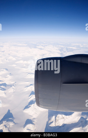 Airplane flying over people during landing at Maho Beach in Saint ...