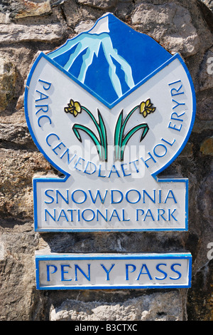 The Snowdonia National Park Logo Emblem Badge with Snowdon Horseshoe ...