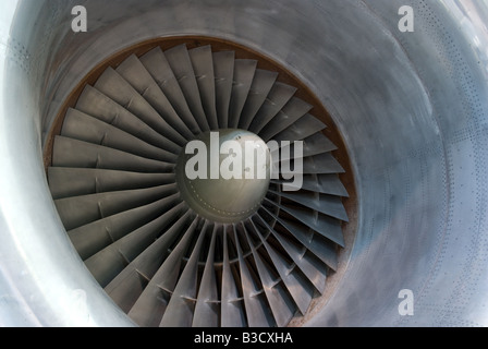 A Rolls Royce RB-211 Engine fitted to a British Airways Boeing 747-400 ...