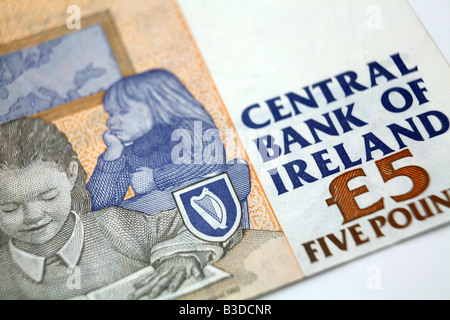 5 Pound Irish Bank notes from Ireland Stock Photo - Alamy