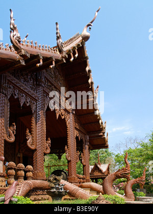 Thailand, Tempel Wat Na Ban Rai in Lampang Stock Photo - Alamy