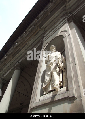 Piazzale degli Uffizi square, Statue, Florence, Tuscany, Italy, Europe ...