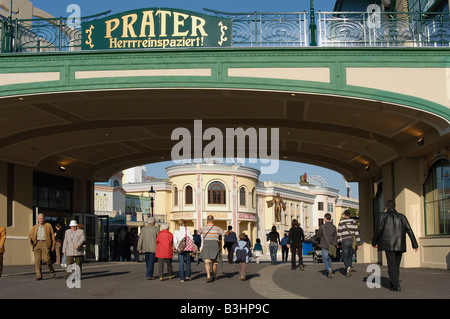 New front in the Vienna Wurstelprater Stock Photo - Alamy