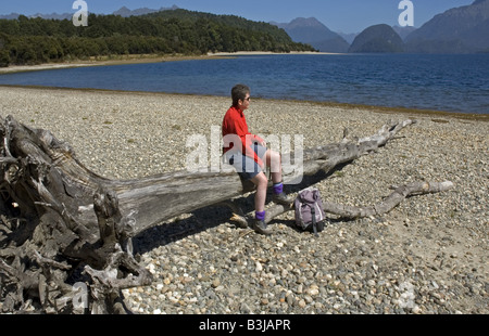 Taking a break at Shallow Bay, Lake Manapouri, Fiordland, New Zealand ...