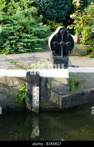 Torksey Lock Torksey Lincolnshire uk Stock Photo - Alamy