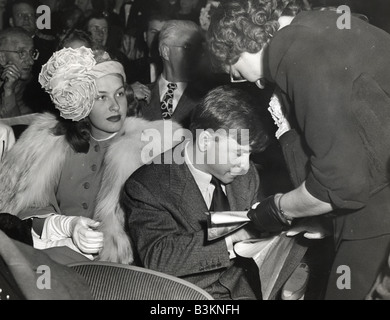 MICKEY ROONEY US film actor with his fourth wife Barbara Ann Thompson ...