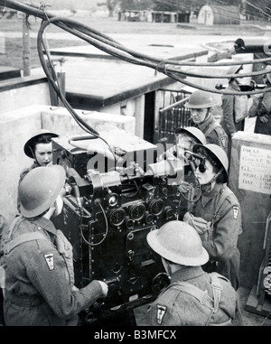 BRITISH WAAFS (Womens Army Air Force Stock Photo - Alamy