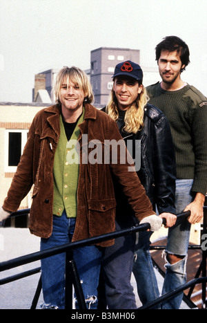 NIRVANA US rock group in October 1990 l r Kurt Cobain Krist Novoselic ...
