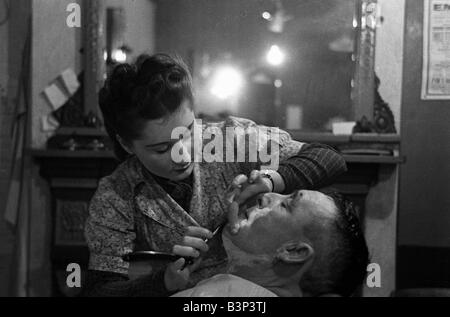 Ann Freedman Girl Barber working during WW2 1941 Women doing mens jobs ...