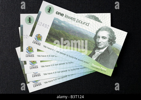 A Lewes pound note, featuring Thomas Paine Stock Photo - Alamy