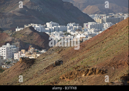 Oman, Muscat, Ruwi/Al Hamriyah. View of Ruwi / Al Hamriya from the Yiti ...