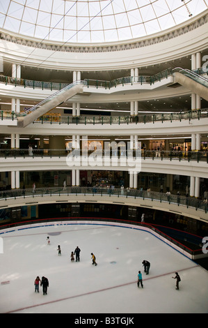 The ice rink at the City Center Mall, Doha, Qatar Stock Photo - Alamy