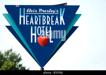 Heartbreak Hotel sign Memphis USA Stock Photo - Alamy