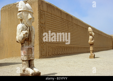 Statue at ancient ruins of Chan Chan Pre-Columbian archaeological ...