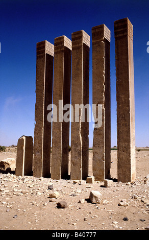 Temple Of Moon God, Marib, Yemen Stock Photo - Alamy
