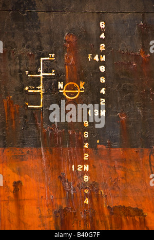 Plimsoll line and draft (draught) marks and on the side of a ship ...