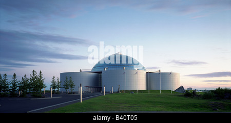 Perlan, The Pearl, á revolving restaurant on top of hot water tanks ...