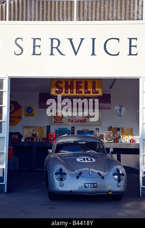 Art Deco style of the Woad Corner car sales showroom of 1940s ...