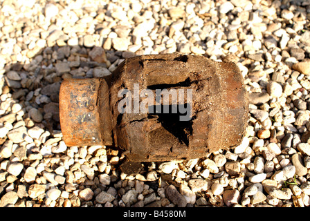 Nave of an old wheel Stock Photo - Alamy