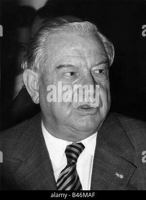 Goppel, Alfons, 1.10.1905 - 24 12.1991, German politician (CSU ...