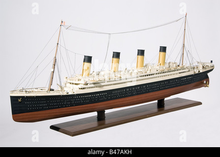 WHITE STAR LINE RMS TITANIC Writing paper with letterhead "White Star ...