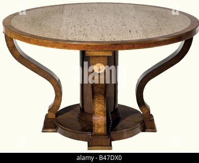 Adolf Hitler - a round table from the marble gallery of the "Neue ...