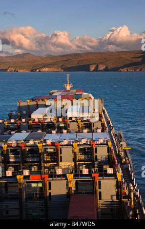 Foredeck of a 'hatchless' containership as seen from the ship's bridge ...