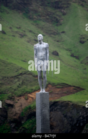 Statue Vik Village Iceland Stock Photo - Alamy