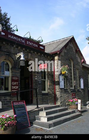Railway Station, Haworth, Yorkshire Stock Photo - Alamy