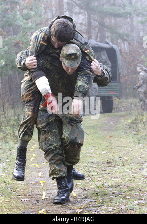 Basic training of Bundeswehr recruits, Strausberg, Germany Stock Photo ...
