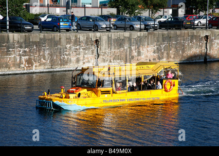 Amphibious vehicle in Liverpool docks Stock Photo - Alamy