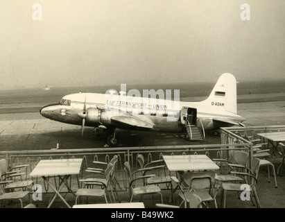 tourism, flight travels, aircraft, Vickers VC. 1 Viking, Lufttransport ...