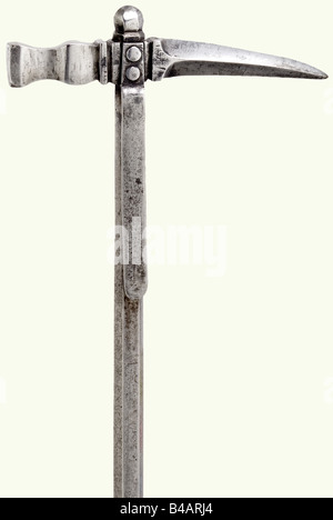 A horseman's hammer, German or Polish, circa 1600 Lightly curved ...