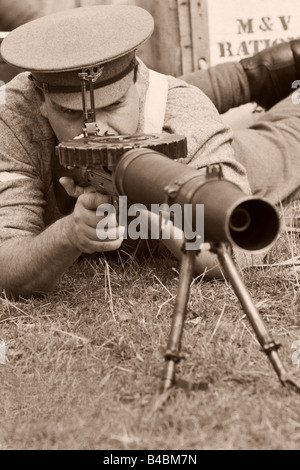 WW1 British Army Lewis Machine Gun team at a training camp 1917 Stock ...