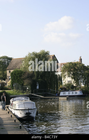 The Rivermill Tavern St Neots Stock Photo - Alamy