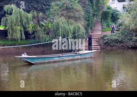 Hand pulled rope ferry across Wye river Symonds Yat Herefordshire ...