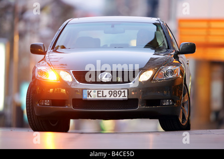 Car, Lexus GS 300, model year 2005-, silver-green, upper middle-sized ...