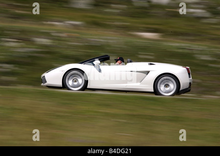 Lamborghini Gallardo Spyder, model year 2005-, white, driving, diagonal ...
