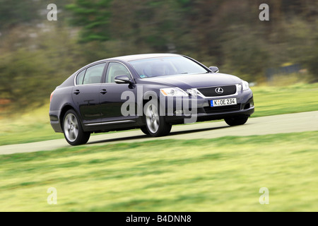 Lexus GS 460, model year 2008-, dunkelblue moving, diagonal from the ...