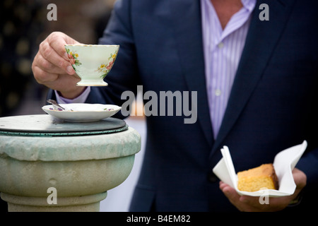 Traditional English garden tea party by the river Thames Stock Photo ...
