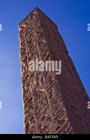 Obelisk 'Cleopatra's Needle 'in London Stock Photo - Alamy
