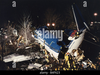 A British Midland Boeing 737 plane which crashed at Kegworth in 1989 ...