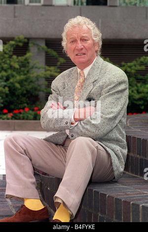 VAN DER VALK (TV) BARRY FOSTER Stock Photo - Alamy