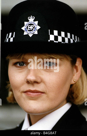 Lisa Geoghan Actress Stars In the TV Programme The Bill police uniform ...