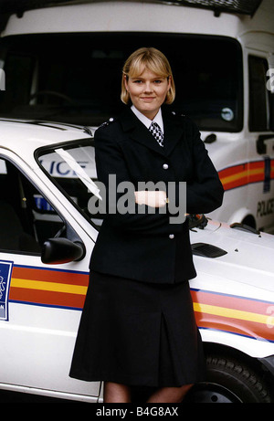 Lisa Geoghan Actress Stars In the TV Programme The Bill police uniform ...